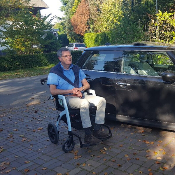 Rollz Motion Performance – All-Terrain Rollator and Wheelchair